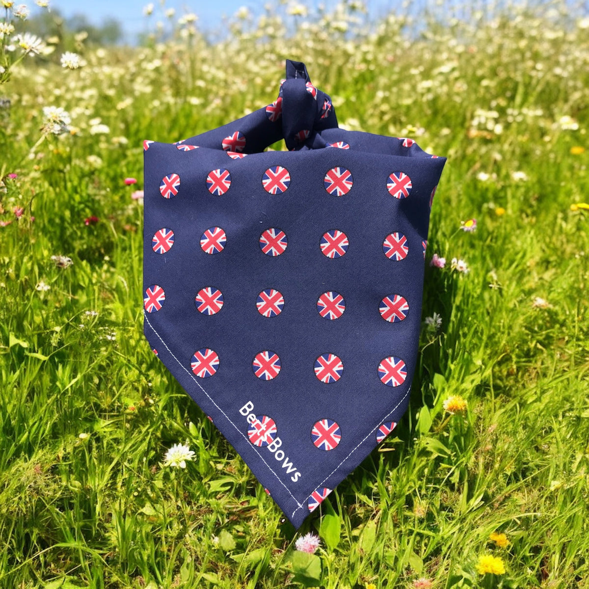 Union Jack Polka Dot Dog Bandana – BertsBows
